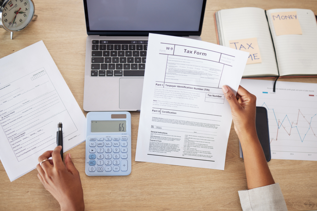 HOA Taxes: Top 10 Tips to Know about Filing & Returns